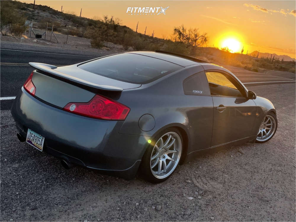 2005 INFINITI G35 Base with 18x9.5 Aodhan Ds02 and Atlas 235x40 on ...