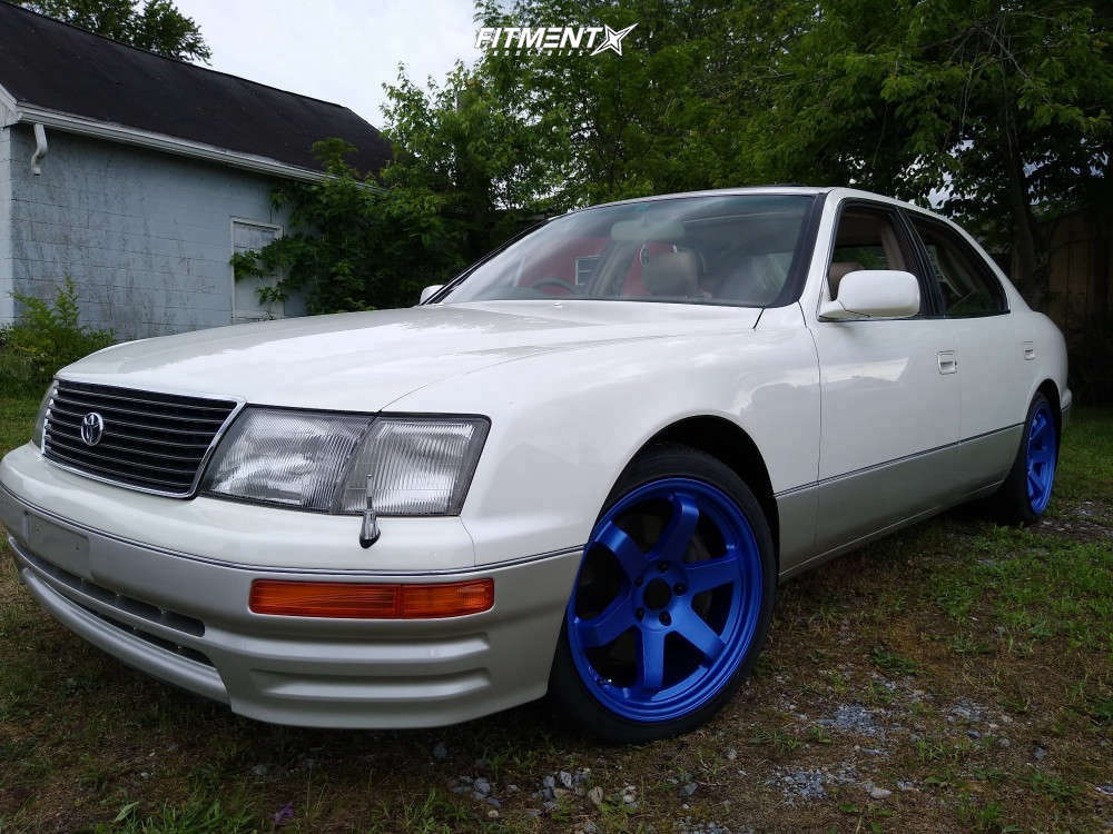 1996 Lexus LS400 Base with 18x8.5 AVID1 AV6 and Hankook 225x40 on Stock ...