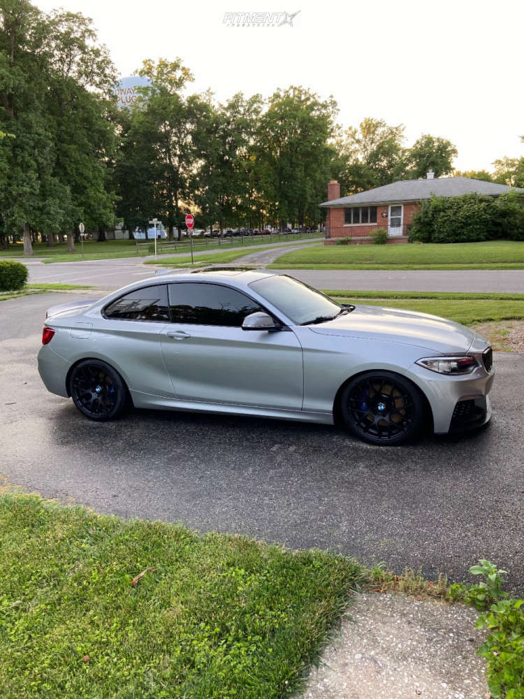 2015 BMW M235i Base with 18x8.5 VMR V710 and Pirelli 225x40 on Lowering ...