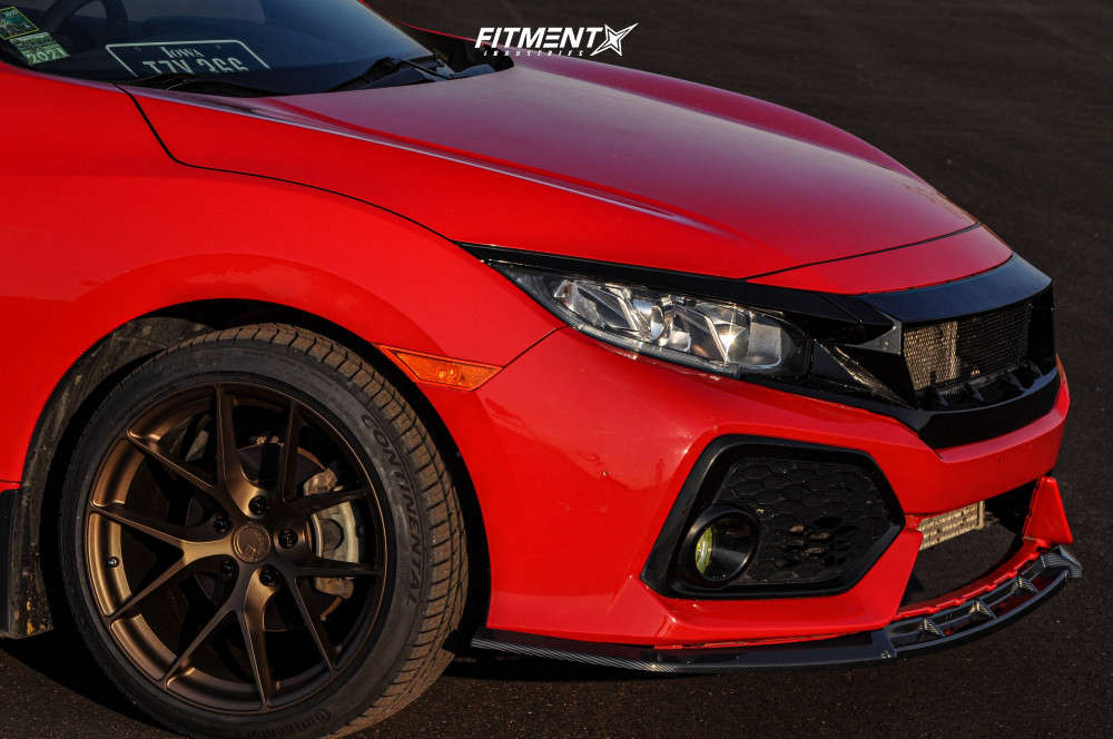 2017 Honda Civic EX with 18x9.5 Aodhan Aff7 and Continental 225x40 on ...