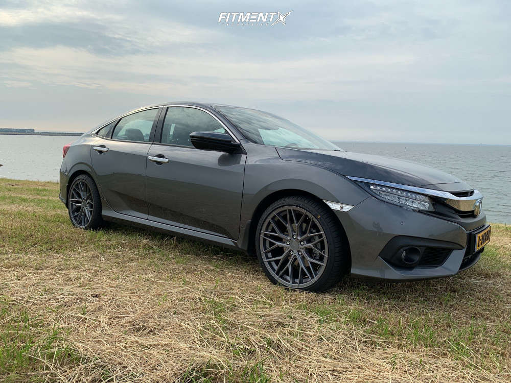 2017 Honda Civic Touring with 19x8.5 Arceo Valencia and Falken 235x35 ...