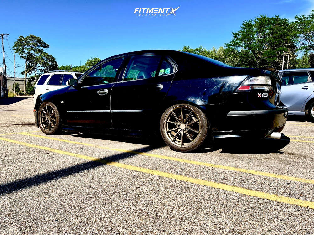 2005 Saab 9-3 Aero with 18x8 Petrol P4b and Barum 225x35 on Coilovers ...