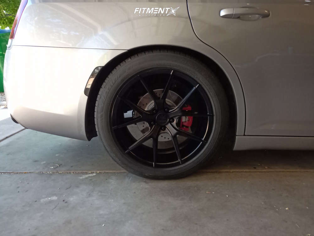 2017 Chrysler 300 S with 20x9 Verde Axis and Lexani 245x50 on Coilovers ...