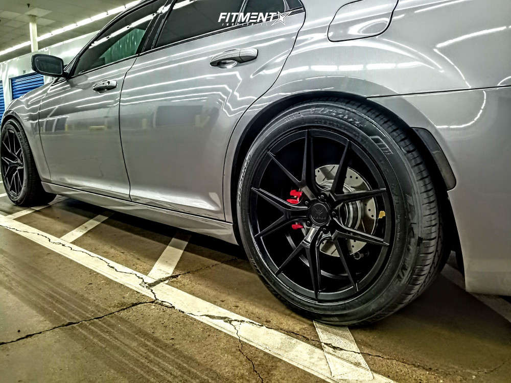 2017 Chrysler 300 S with 20x9 Verde Axis and Lexani 245x50 on Coilovers ...
