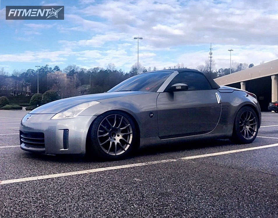2006 Nissan 350Z Enthusiast with 18x9.5 5zigen Z1 and Michelin 245x35 on Coilovers | 175274 ...