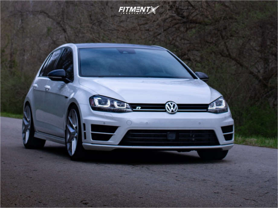 2016 Volkswagen Golf R Base with 19x8.5 Rotiform Flg and Federal 235x30 ...