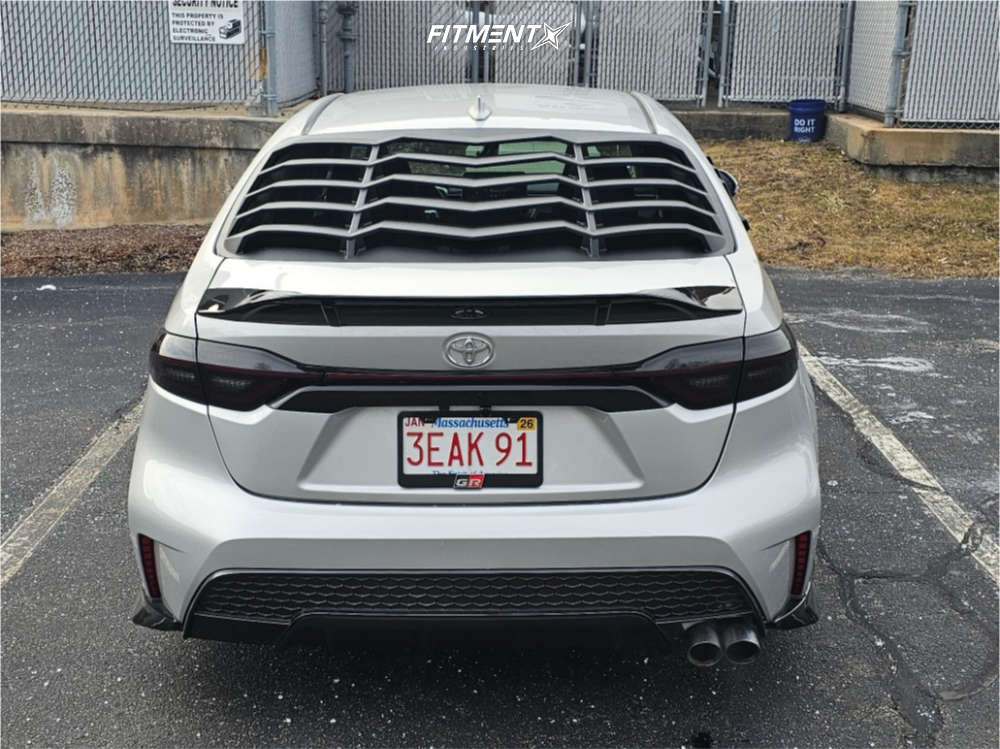 2021 Toyota Corolla LE with 18x9.5 Regen5 R30 and Lionhart 245x40 on ...