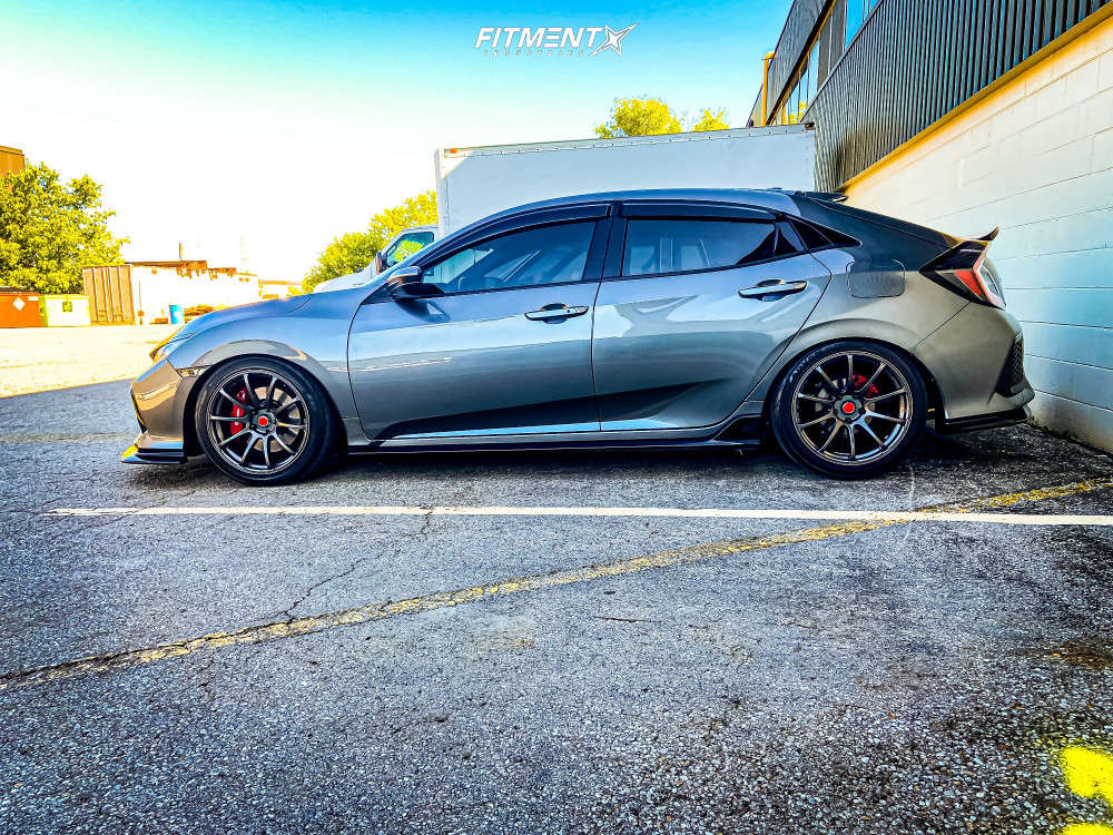 2017 Honda Civic Sport with 18x9 Rota G-force and Yokohama 245x40 on Coilovers | 1753662 ...