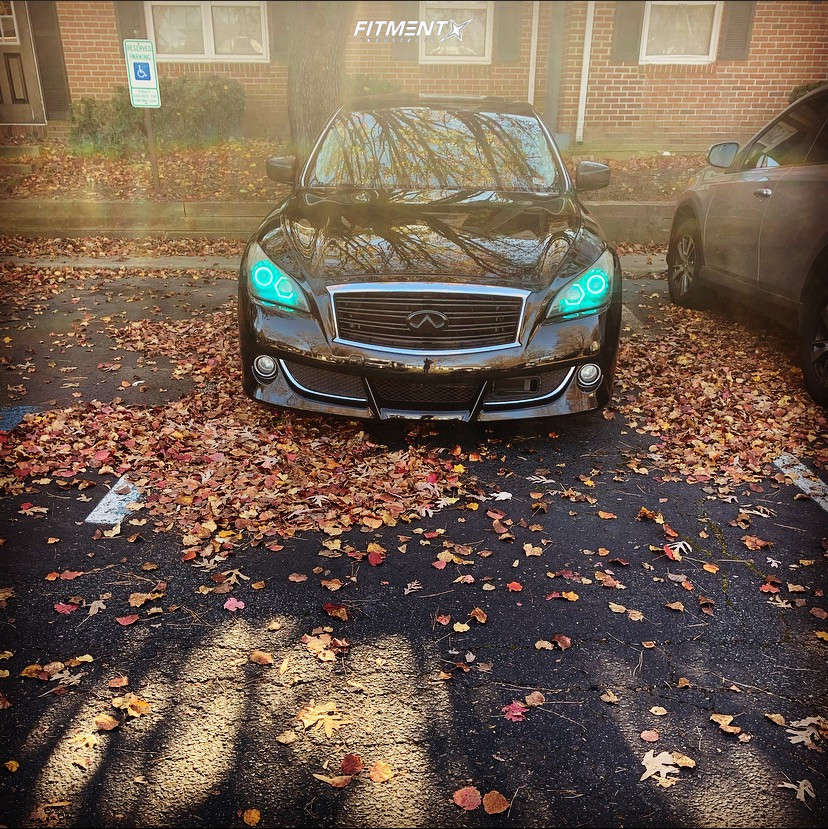 2011 INFINITI M56 X with 20x10.5 ESR Rf11 and Continental 275x35 on Air ...