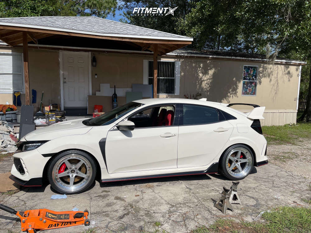 2018 Honda Civic Type R with 19x9.5 ESR Cs5 and Michelin 245x35 on ...