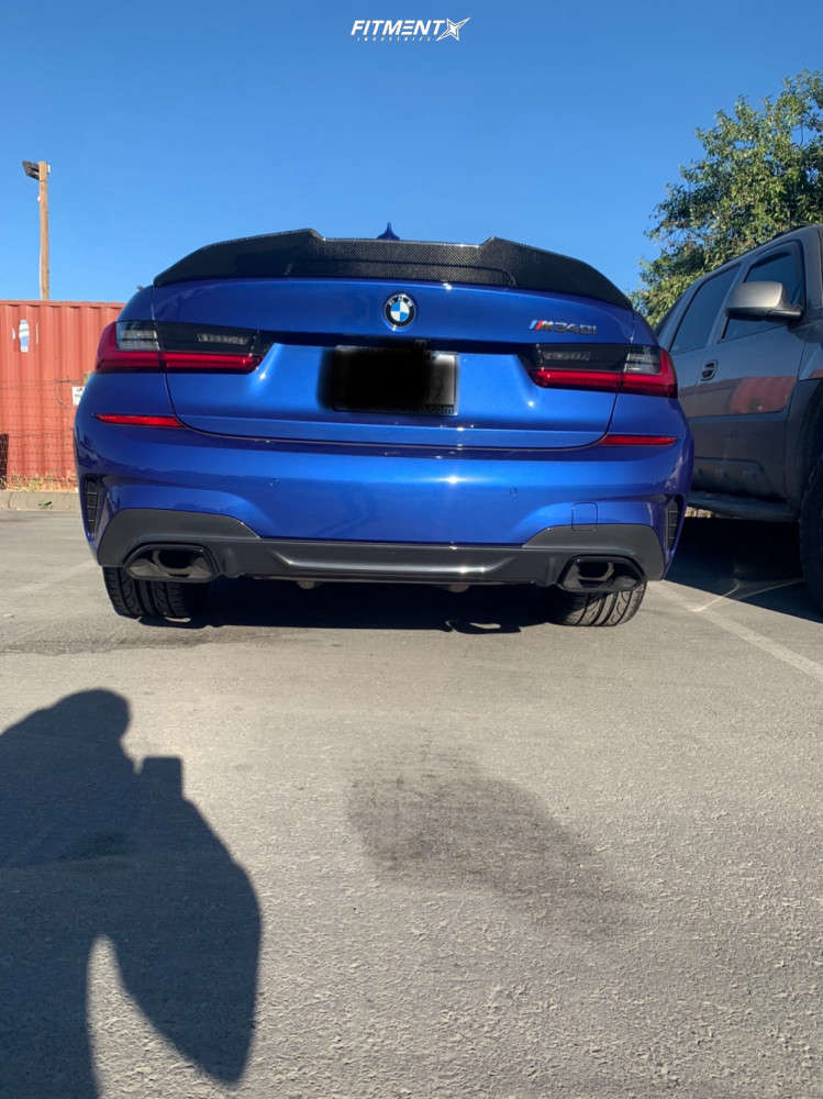 2021 BMW M340i Base with 19x8.5 Ferrada FR2 and Hankook 245x40 on Stock ...