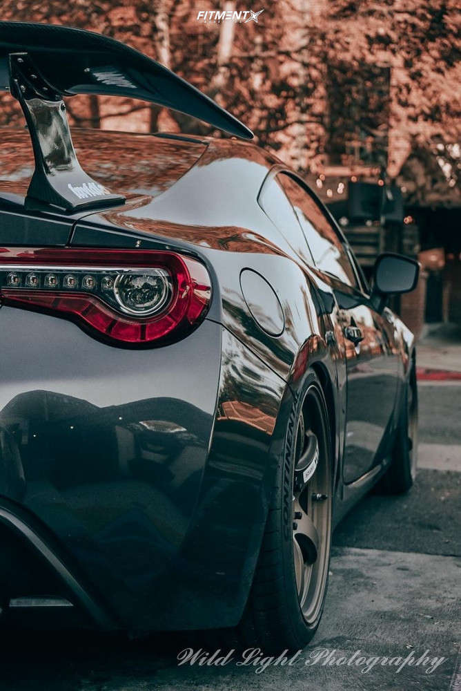 2017 Toyota 86 Base with 18x9.5 Gram Lights 57cr and Michelin 245x35 on Coilovers | 1765202 ...