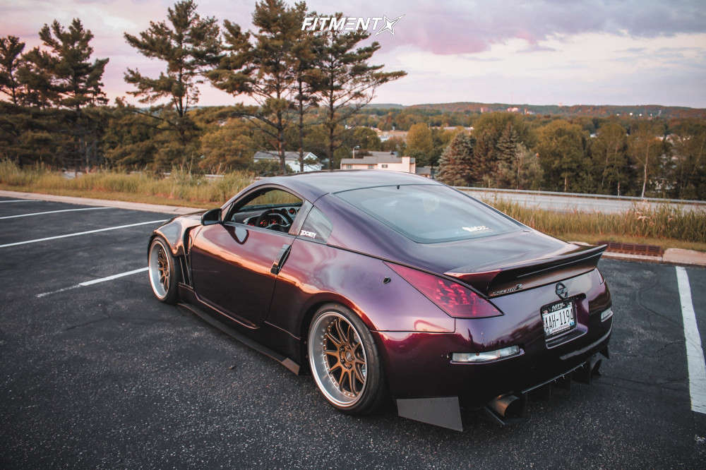 2006 Nissan 350Z Enthusiast with 19x10.5 ESR Cs12 and Yokohama 255x35 ...