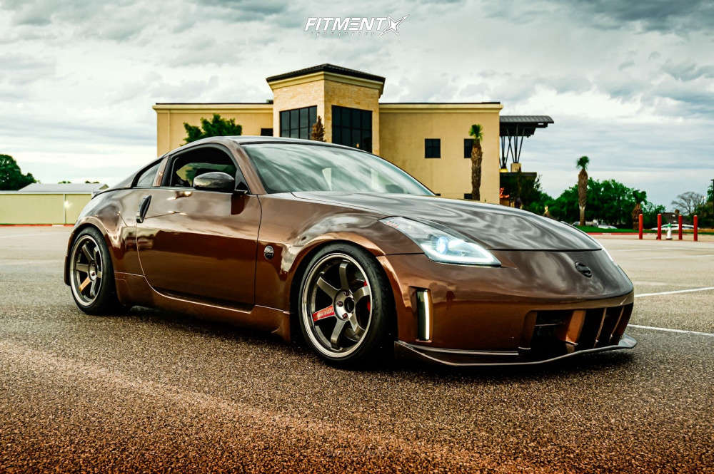 2008 Nissan 350Z Enthusiast with 18x10.5 Rays Engineering Te37 and ...
