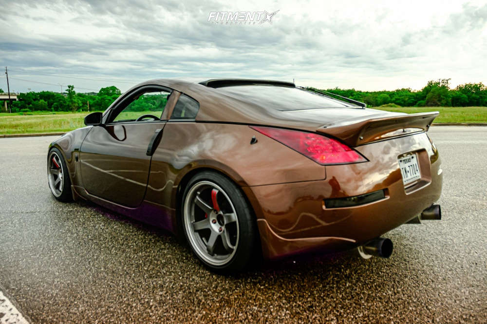 2008 Nissan 350Z Enthusiast with 18x10.5 Rays Engineering Te37 and ...