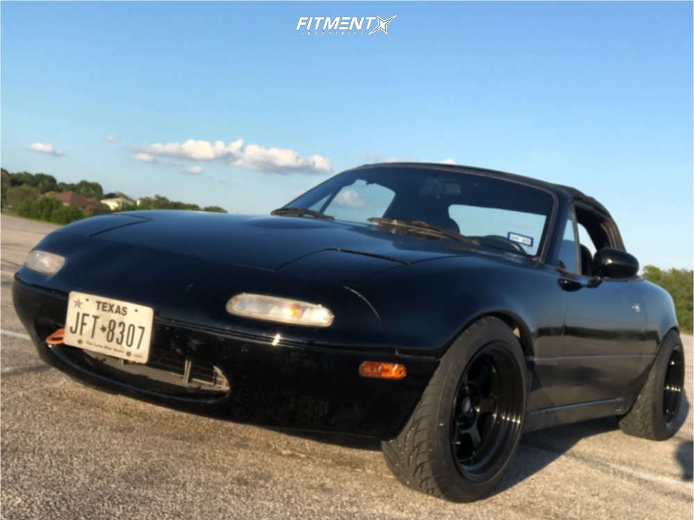 1990 Mazda MX-5 Miata Base with 15x8 MST Time Attack and Federal 195x50 ...