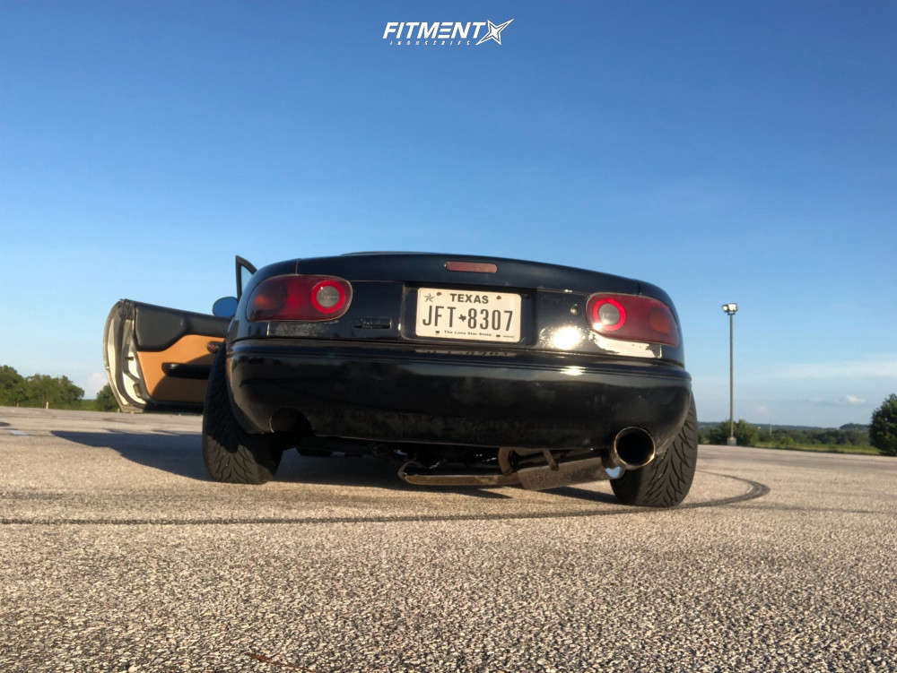 1990 Mazda MX-5 Miata Base with 15x8 MST Time Attack and Federal 195x50 ...