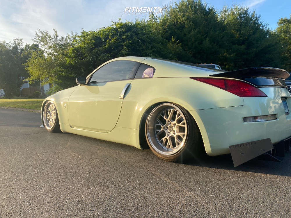2005 Nissan 350Z Performance with 18x9.5 ESR Cs11 and Achilles 225x35 ...