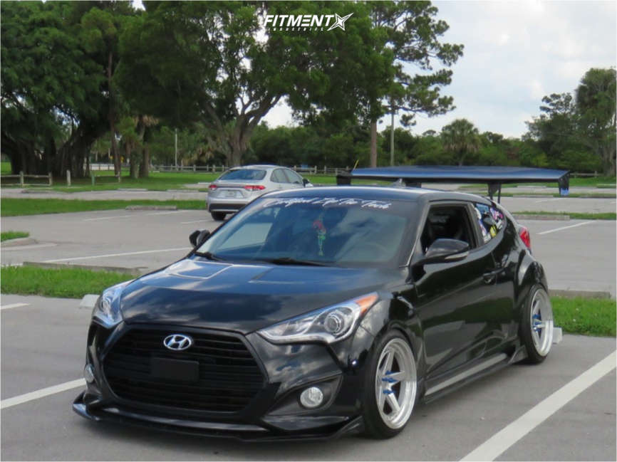 Stanced Veloster