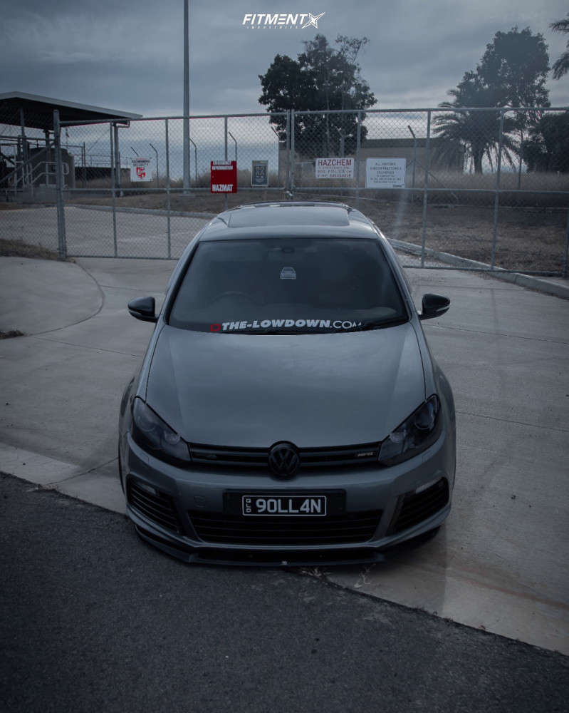 2011 Volkswagen Golf R Base with 19x8.5 Rotiform Blq and Bridgestone ...