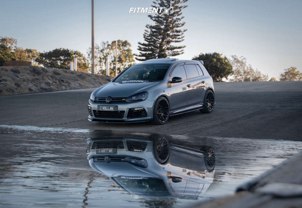 2011 Volkswagen Golf R Base with 19x8.5 Rotiform Blq and Bridgestone ...