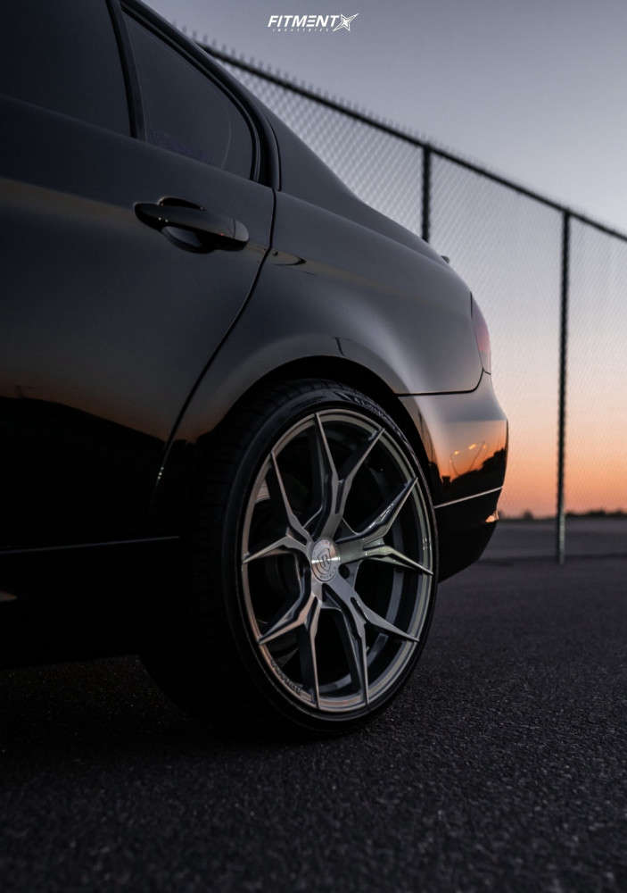 2011 BMW 335i XDrive Base with 19x9.5 Rohana Rfx5 and Lionhart 265x30 ...