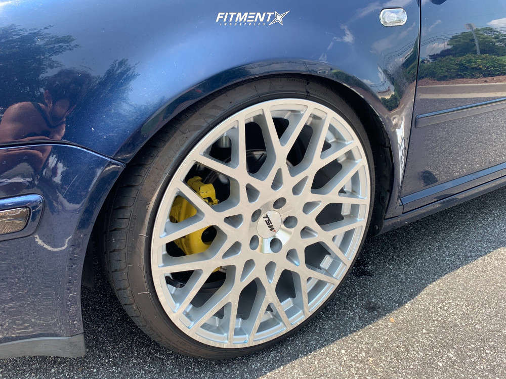 2003 Volkswagen Jetta GLS with 19x8.5 TSW Vale and Nankang 215x35 on ...