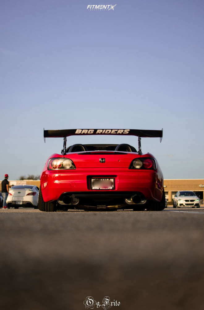2000 Honda S2000 Base with 18x8.5 Aodhan Ah09 and Bridgestone 225x40 on ...