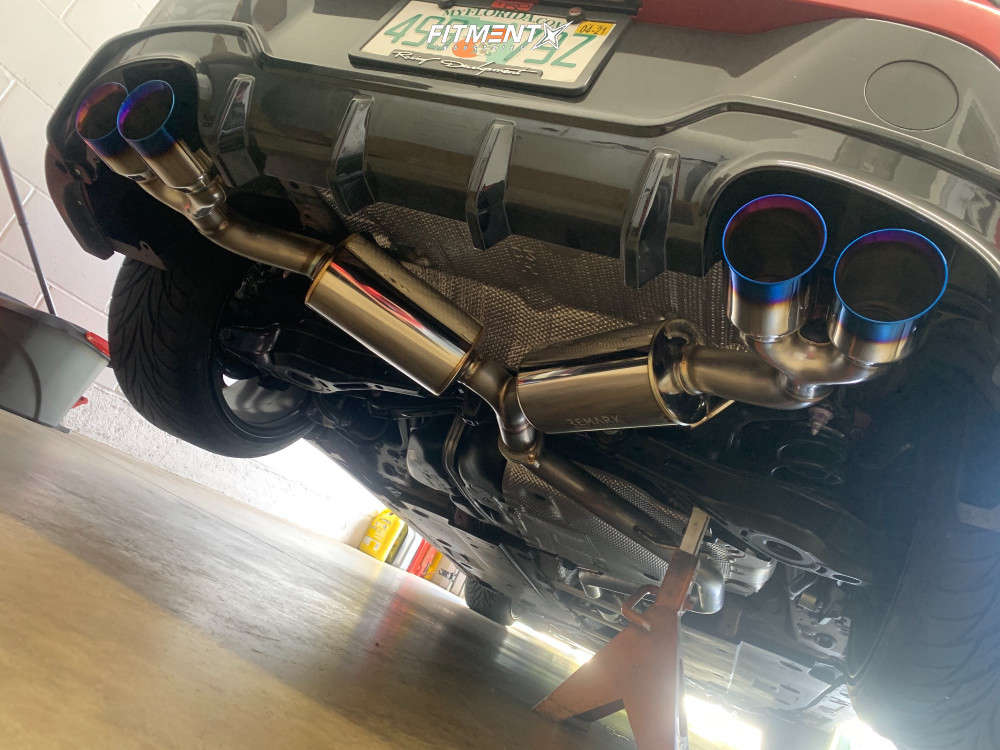 2021 Toyota Corolla SE with 18x9.5 AVID1 AV20 and Federal 225x35 on ...