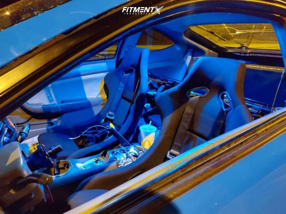 2002 Acura RSX Base with 17x8.5 JNC Jnc005 and Federal 205x40 on ...