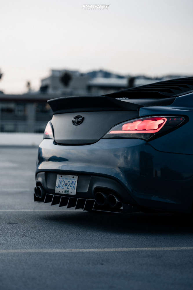 Genesis Coupe Wallpaper