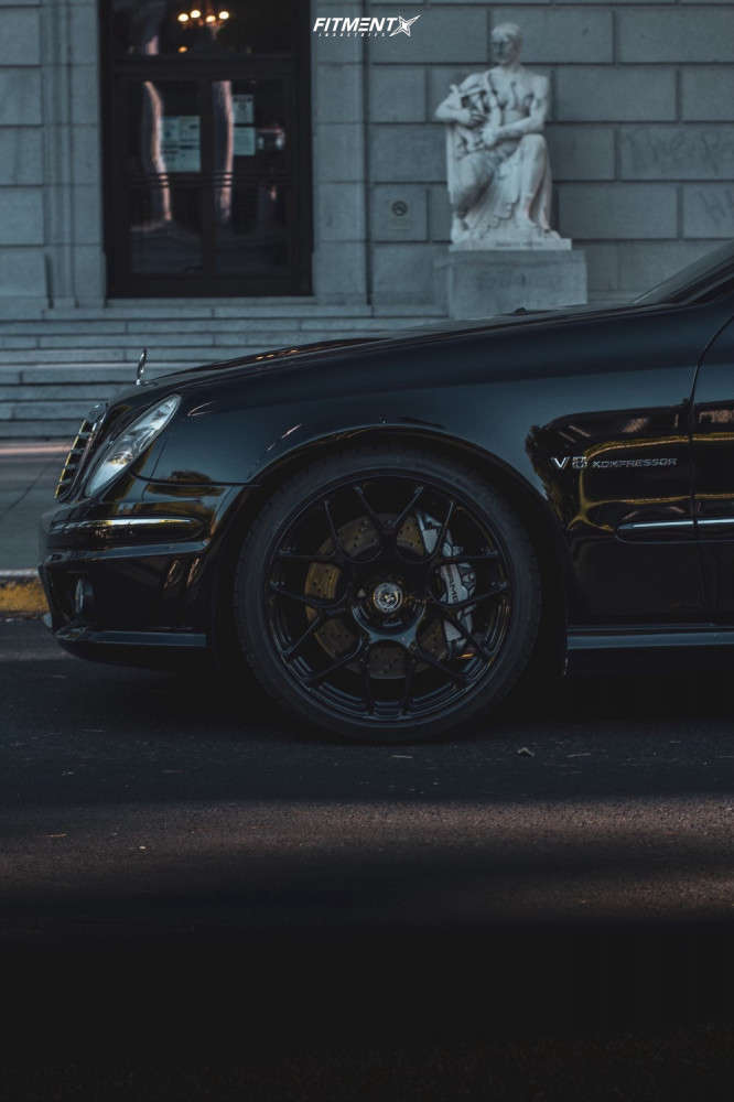 2006 Mercedes-Benz E55 AMG Base with 19x9 HRE FlowForm Ff01 and ...