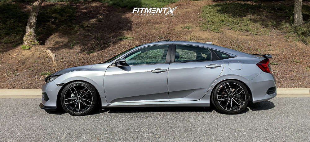 2017 Honda Civic EX with 18x8 Helo He907 and Delinte 235x40 on Lowering ...