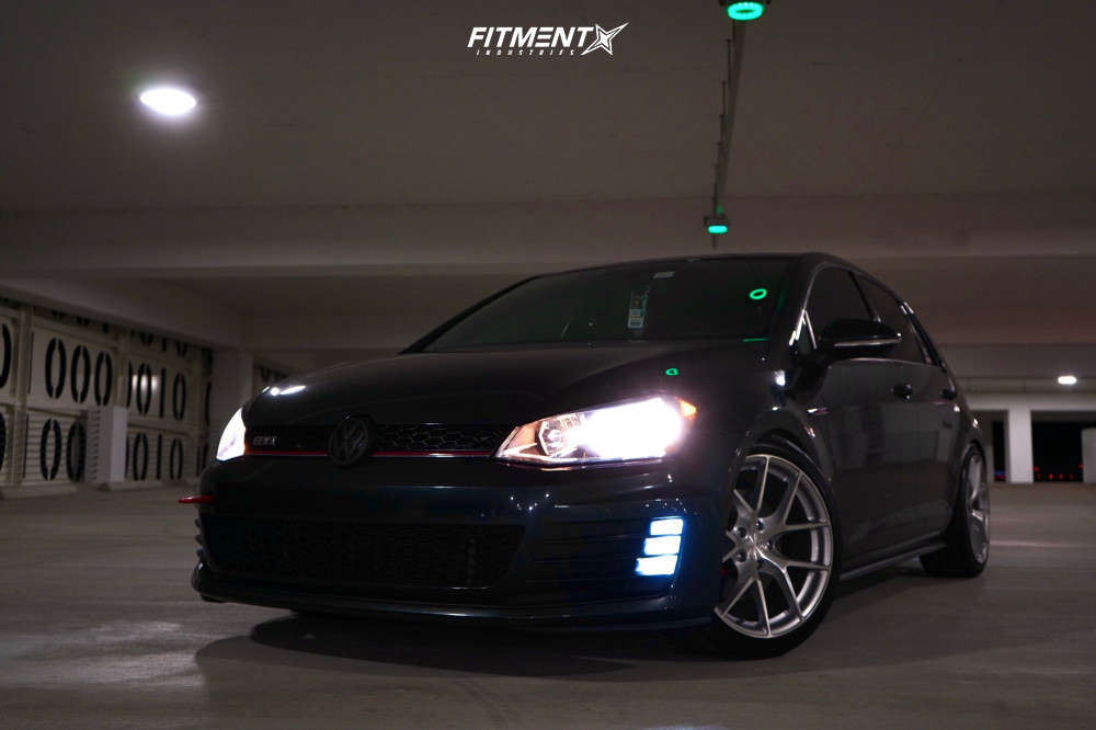 2016 Volkswagen GTI SE with 18x8.5 Aodhan Aff7 and Firestone 235x40 on ...