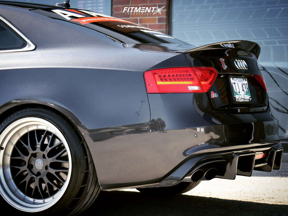 2014 Audi S5 Prestige with 19x10.5 ESR Sr05 and Firestone 275x35 on ...