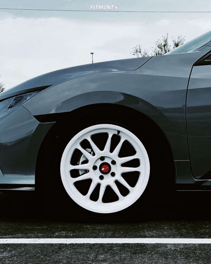 2020 Honda Civic Sport with 18x8.5 Aodhan Ah07 and Continental 235x40 ...