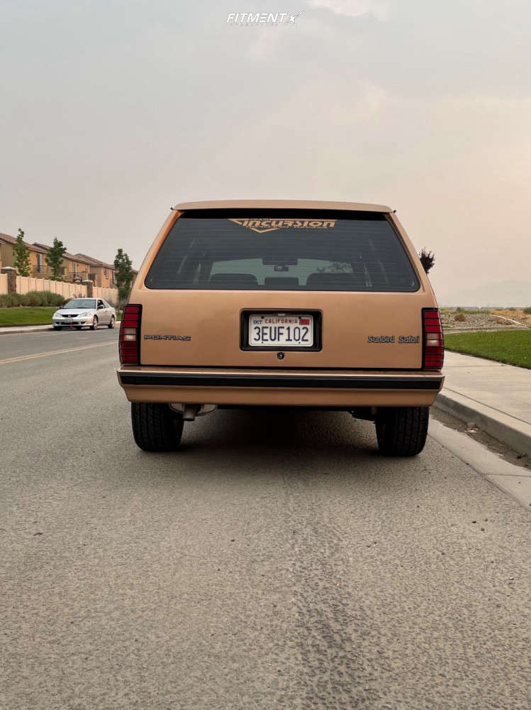 1988 Pontiac Sunbird SE with 18x8 Sparco Podio and Bridgestone 225x40 ...