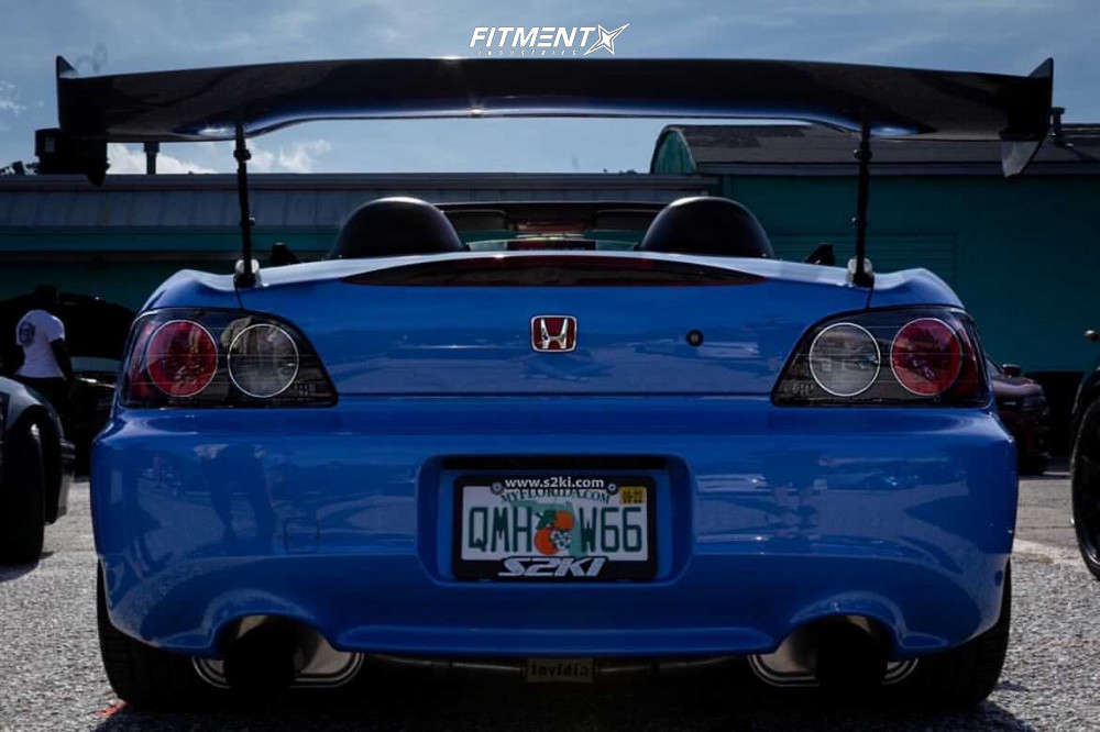 2002 Honda S2000 Base with 17x7 Enkei PF01 and Michelin 225x45 on ...