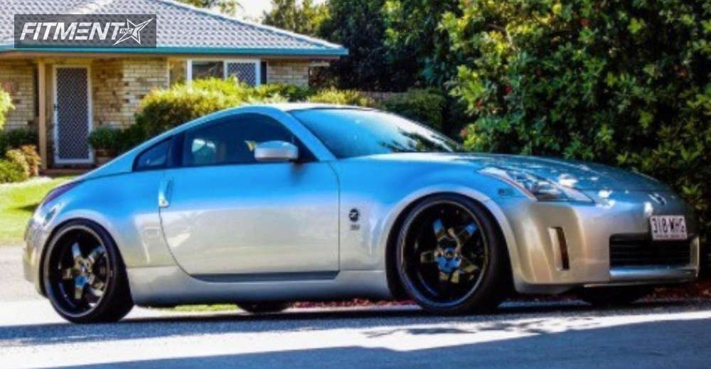 2003 Nissan 350Z Base with 20x10 Octane OC-5 and WinRun 245x35 on ...