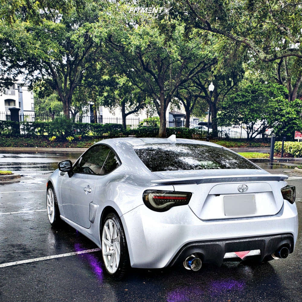 2016 Scion FR-S Base with 18x8.5 F1R F29 and Goodyear 225x40 on Stock ...