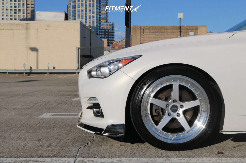 2015 INFINITI Q50 Premium with 19x9.5 ESR Cs5 and Michelin 245x40 on ...