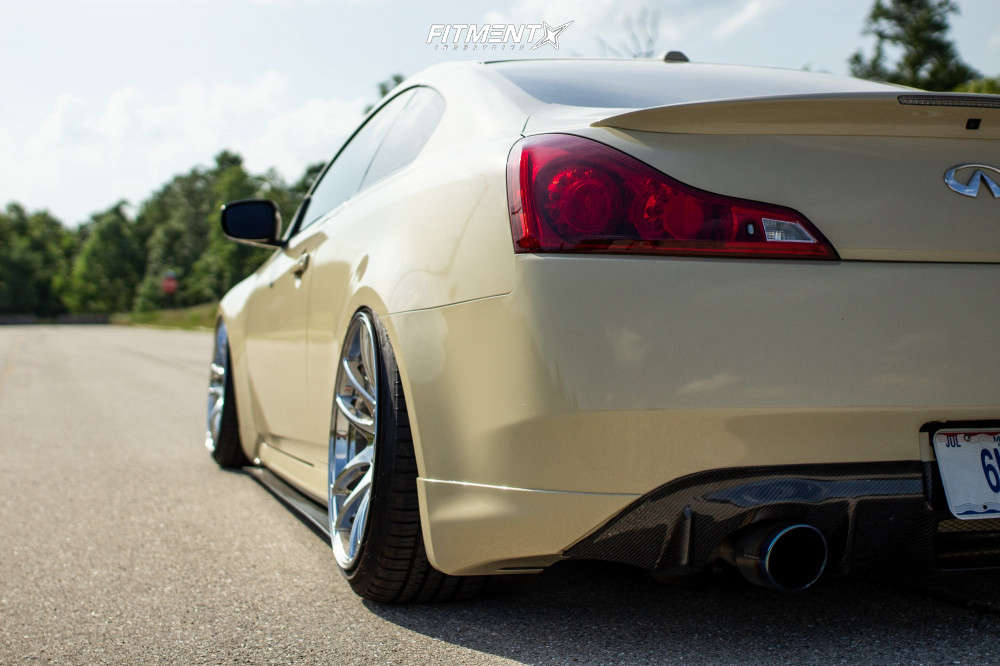 2008 INFINITI G37 Sport with 19x9.5 ESR Sr08 and Michelin 225x35 on Air ...