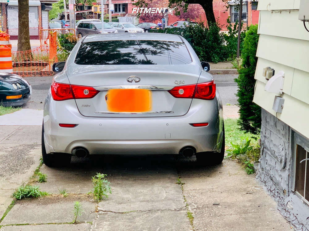 2016 INFINITI Q50 Premium with 18x10 XXR 555 and Vercelli 245x45 on ...