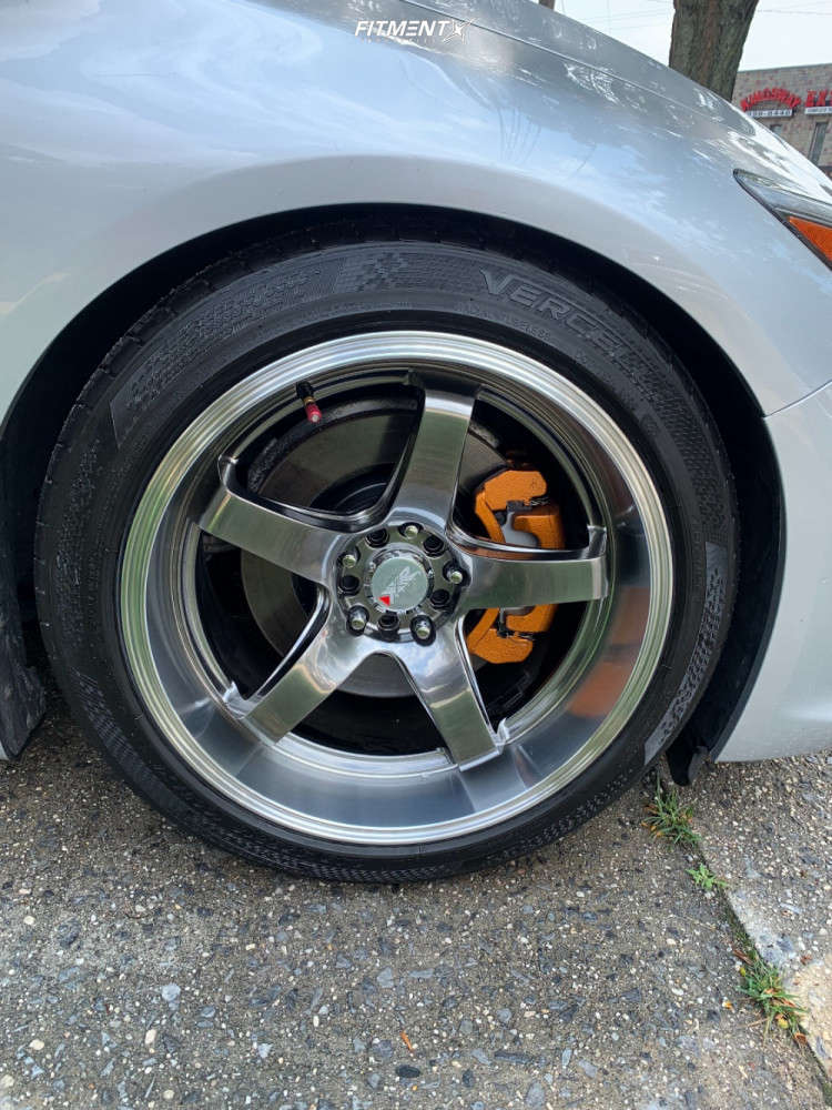 2016 INFINITI Q50 Premium with 18x10 XXR 555 and Vercelli 245x45 on ...