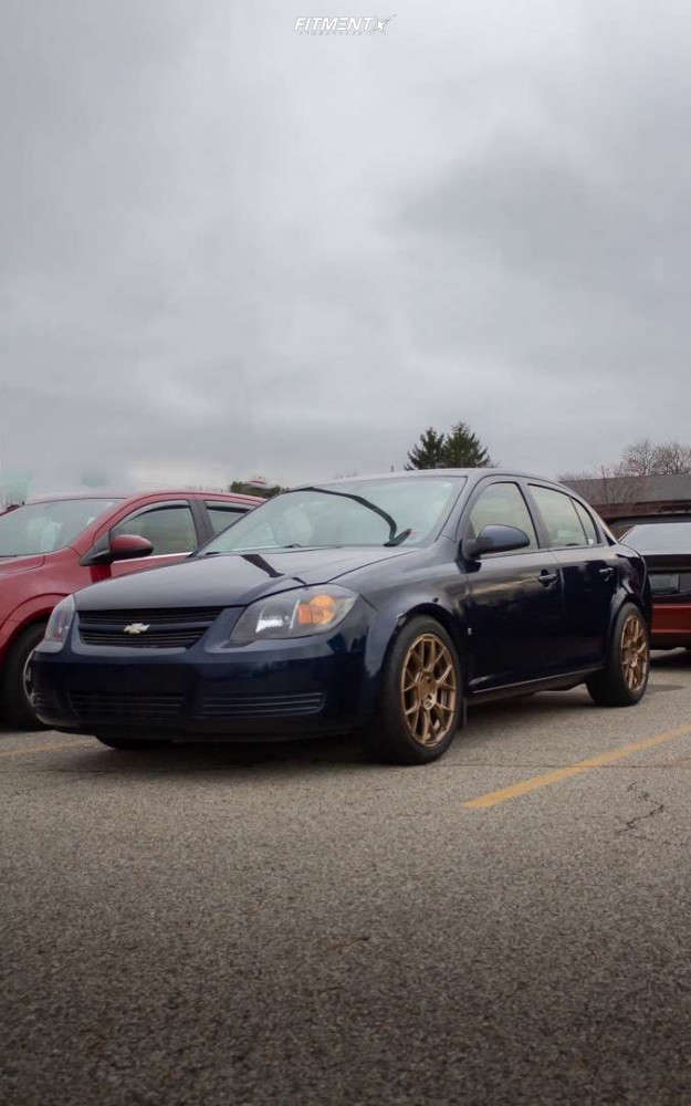 09 Chevy Cobalt Tire Size