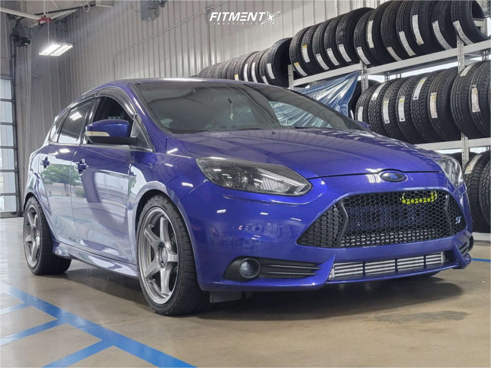 2013 Ford Focus ST with 18x8.5 Enkei Ts-5 and BFGoodrich 235x40 on ...