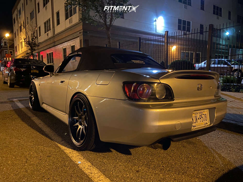 2002 Honda S2000 Base with 18x9.5 Aodhan Ds02 and Vercelli 225x40 on ...
