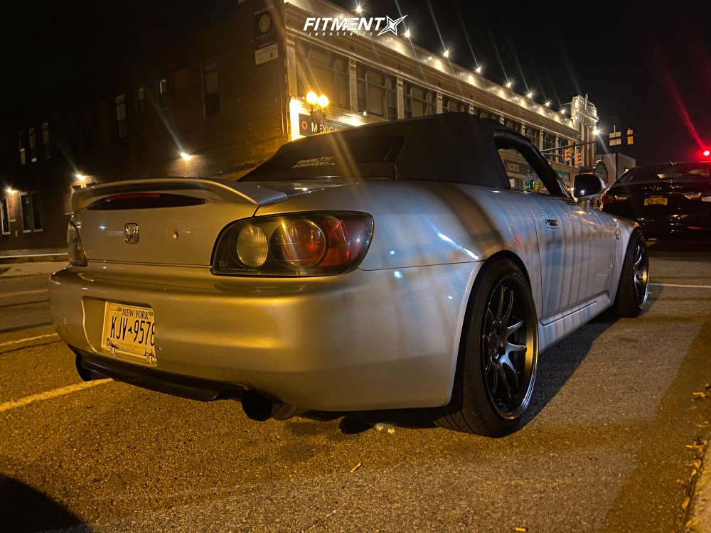2002 Honda S2000 Base with 18x9.5 Aodhan Ds02 and Vercelli 225x40 on ...