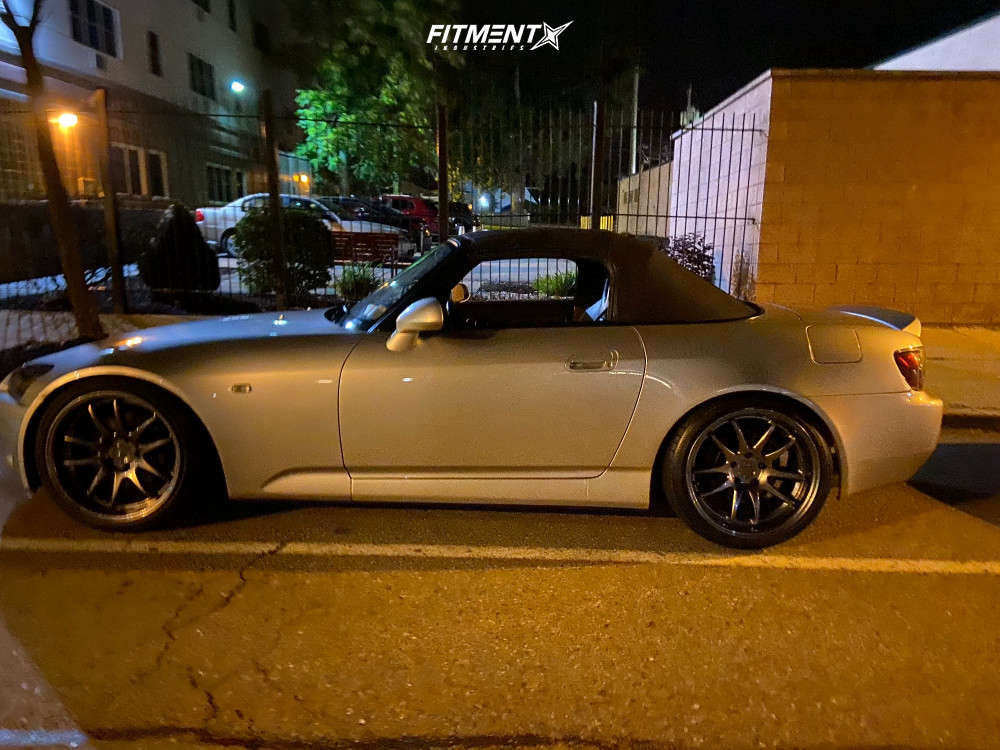 2002 Honda S2000 Base with 18x9.5 Aodhan Ds02 and Vercelli 225x40 on ...