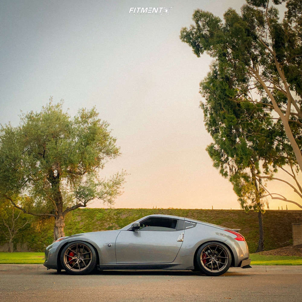 2020 Nissan 370Z Sport Touring with 19x9.5 ESR Rf2 and Michelin 245x35 ...